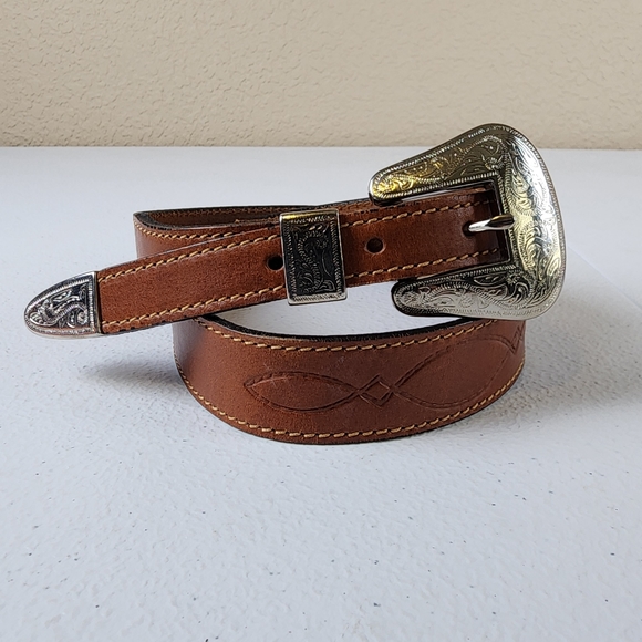 Merona | Accessories | 283 Brown Western Style Engraved Buckle Genuine ...